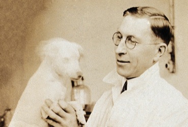 Frederick Banting: Surgeon Who Won Nobel for Discovery of Insulin