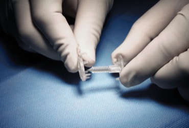 Novel Suture Device May Decrease Hernia Rate After Laparotomy